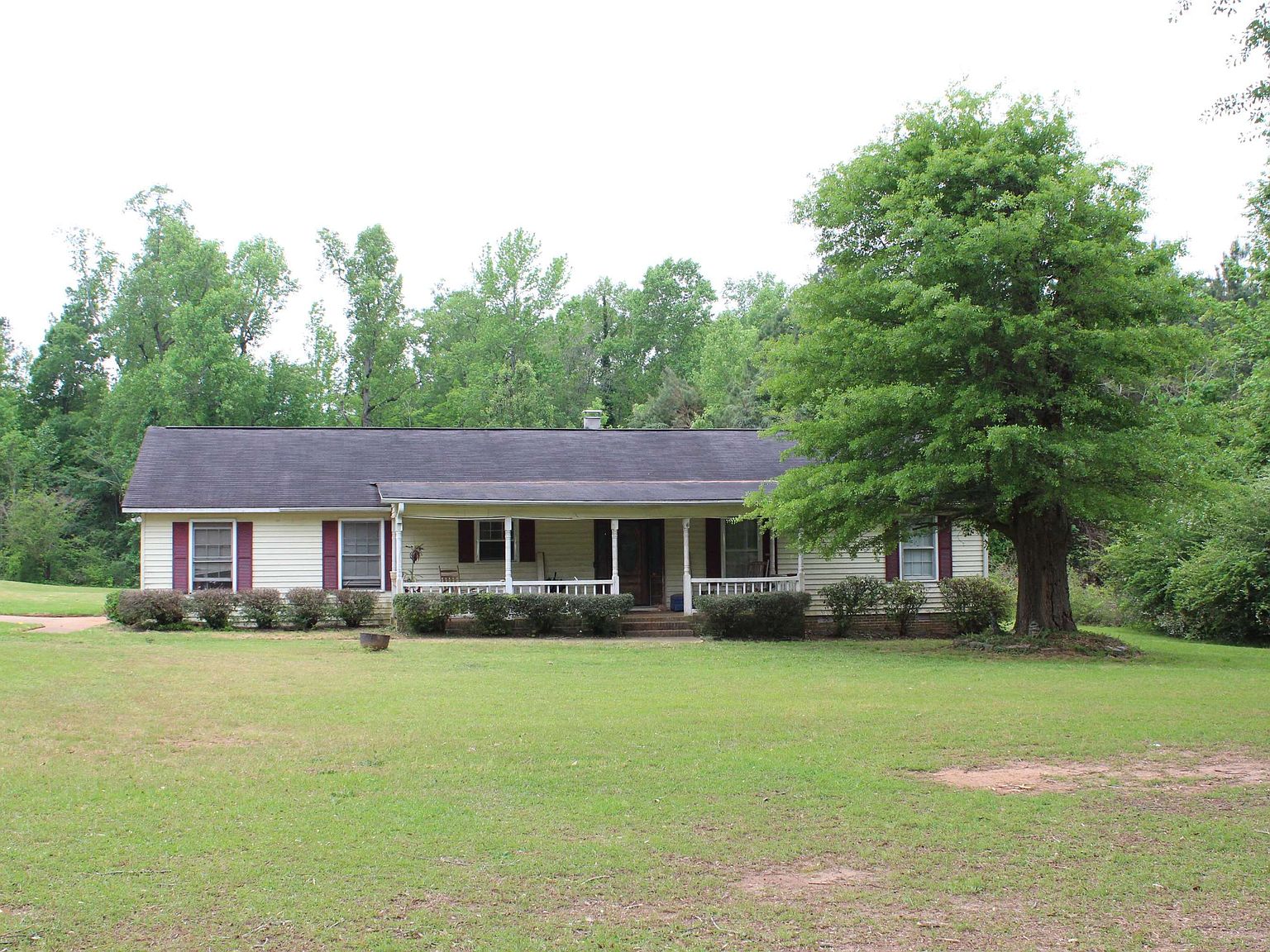 209 Lower Lovelace Rd, West Point, GA 31833 | MLS #20118423 | Zillow