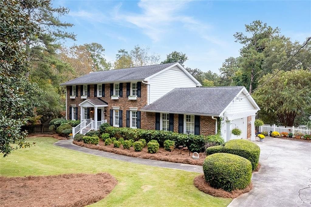 3285 Spalding Dr, Sandy Springs, GA 30350 | MLS #7292878 | Zillow