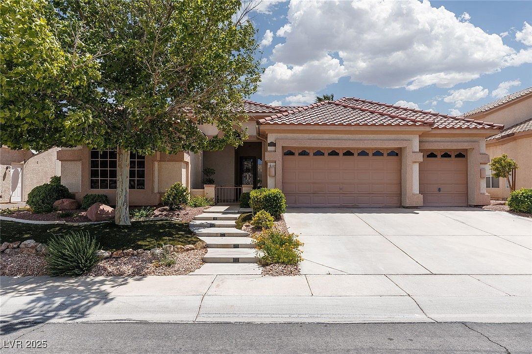 3522 Shonna Way, North Las Vegas, NV 89032 | Zillow