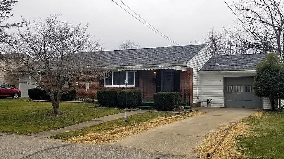 606 Roseland Ave, Williamstown, WV 26187 | Zillow