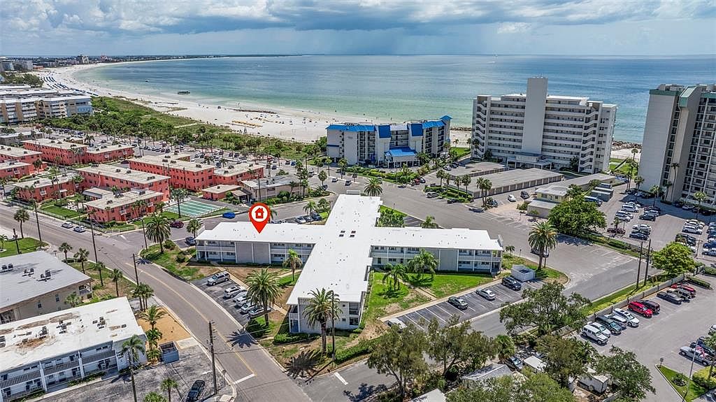 7050 Sunset Way S APT 7, Saint Pete Beach, FL 33706 | MLS #U8255349 ...