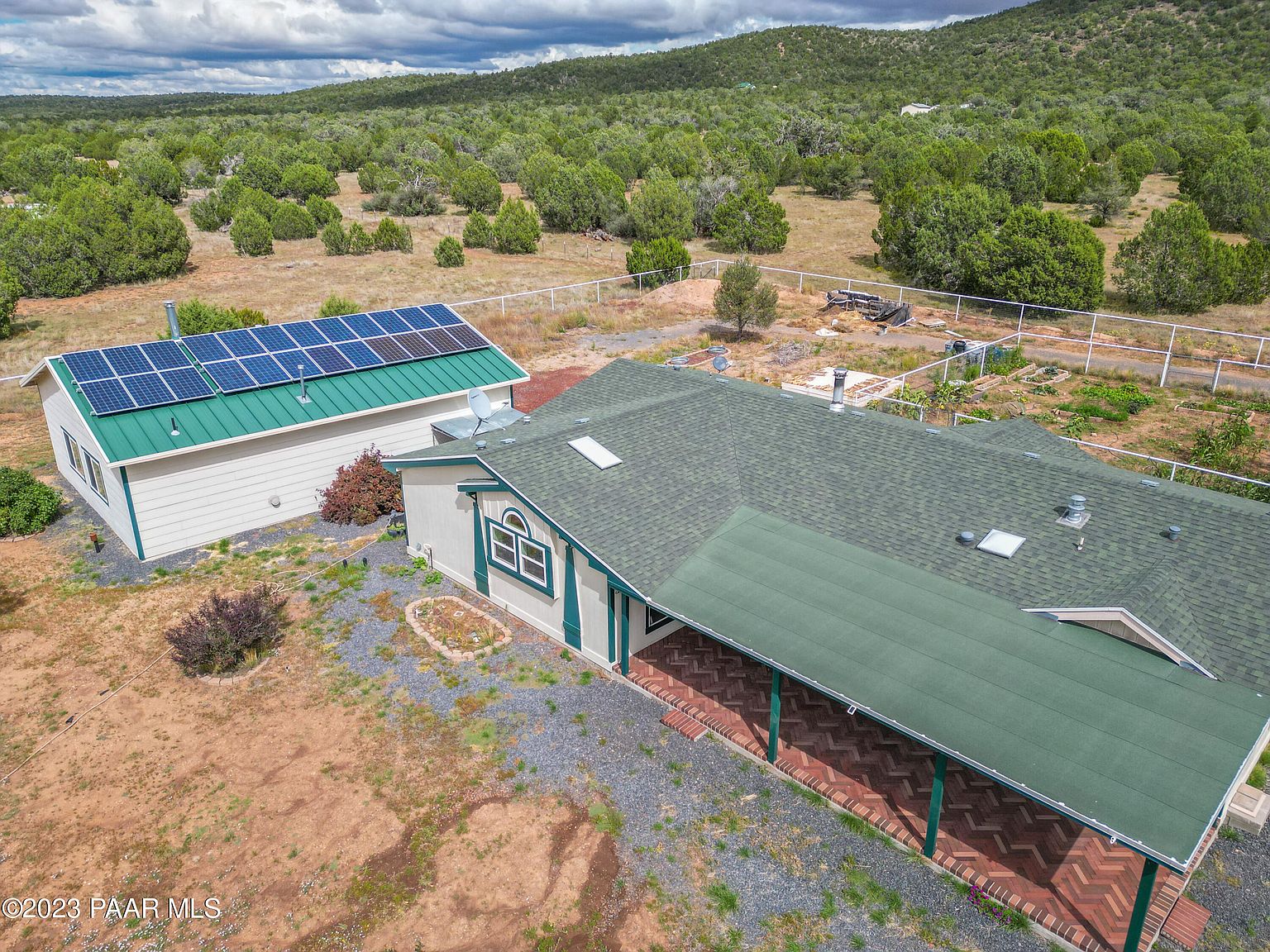 48757 N Anvil Rock Rd, Seligman, AZ 86337 | MLS #1059702 | Zillow