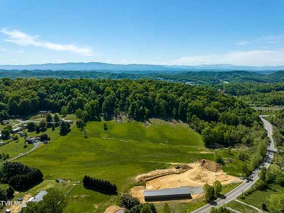 1075 Highway 394, Blountville, TN 37617 | MLS #9960628 | Zillow