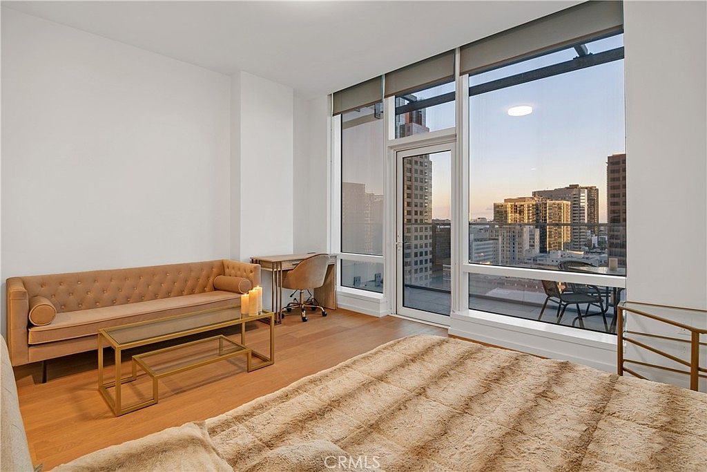 877 S Francisco St #1921, Los Angeles, CA 90017 | MLS #SR24103112 | Zillow