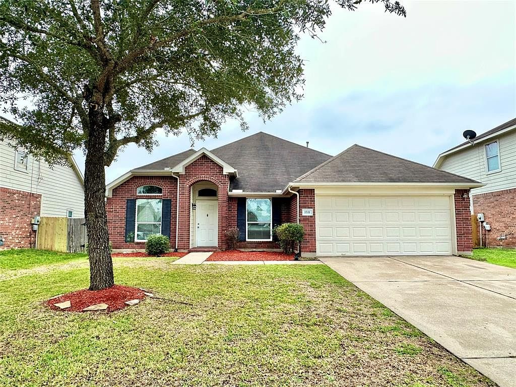 1531 Monterra Poin, Fresno, TX 77545 | MLS #2180103 | Zillow