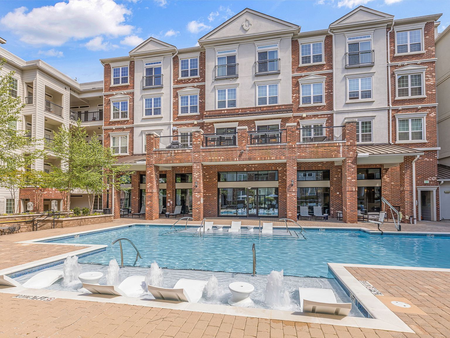 4700 Riverwood Cir #1102, Raleigh, NC 27612 | Zillow