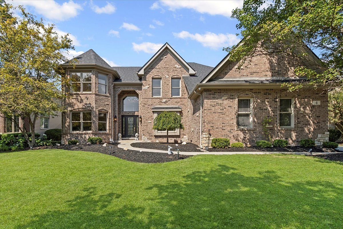 4 Persimmon Ln, South Elgin, IL 60177 | Zillow