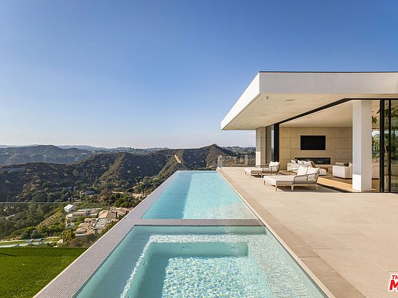 620 Arkell Dr, Beverly Hills, CA 90210 | MLS #25603947 | Zillow