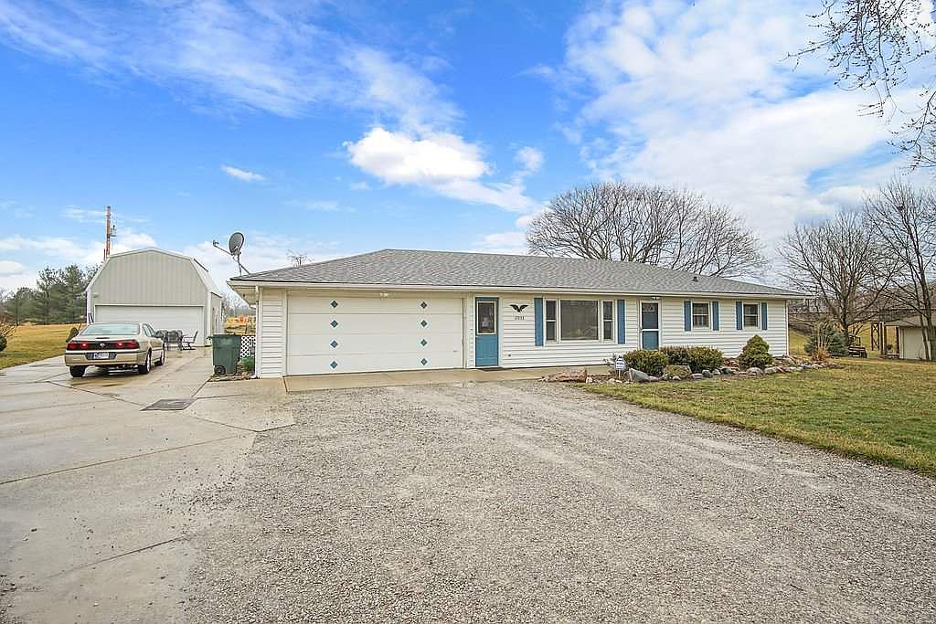 17233 Devall Rd, Spencerville, IN 46788 | Zillow