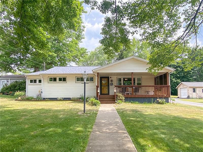 321 Pierce Ave, Sharpsville, PA 16150 | Zillow 321 Pierce Ave, Sharpsville, PA 16150 | Zillow