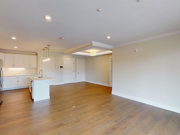 3 Longview Drive UNIT 203, Atkinson, NH 03811 | MLS #4980339 | Zillow