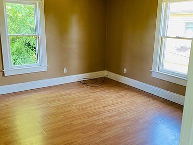 408 Emerson Ave, Farrell, PA 16121 | Zillow