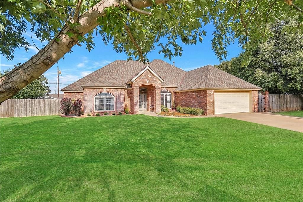 1911 Iowa Cir, Sayre, OK 73662 | Zillow