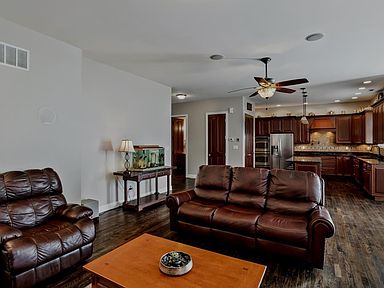 3137 Parc Ridge Ln, Saint Louis, MO 63139 | Zillow