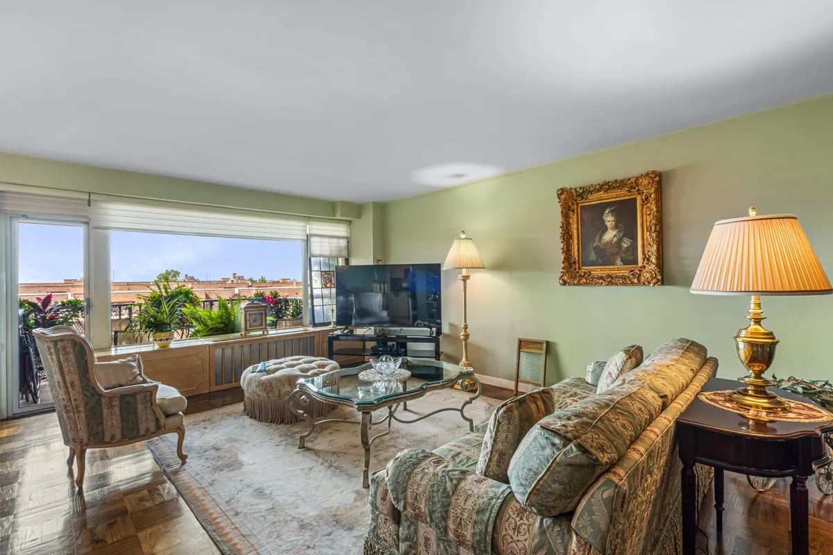 166-25 Powell Cove Boulevard #9E in Beechhurst, Queens | StreetEasy