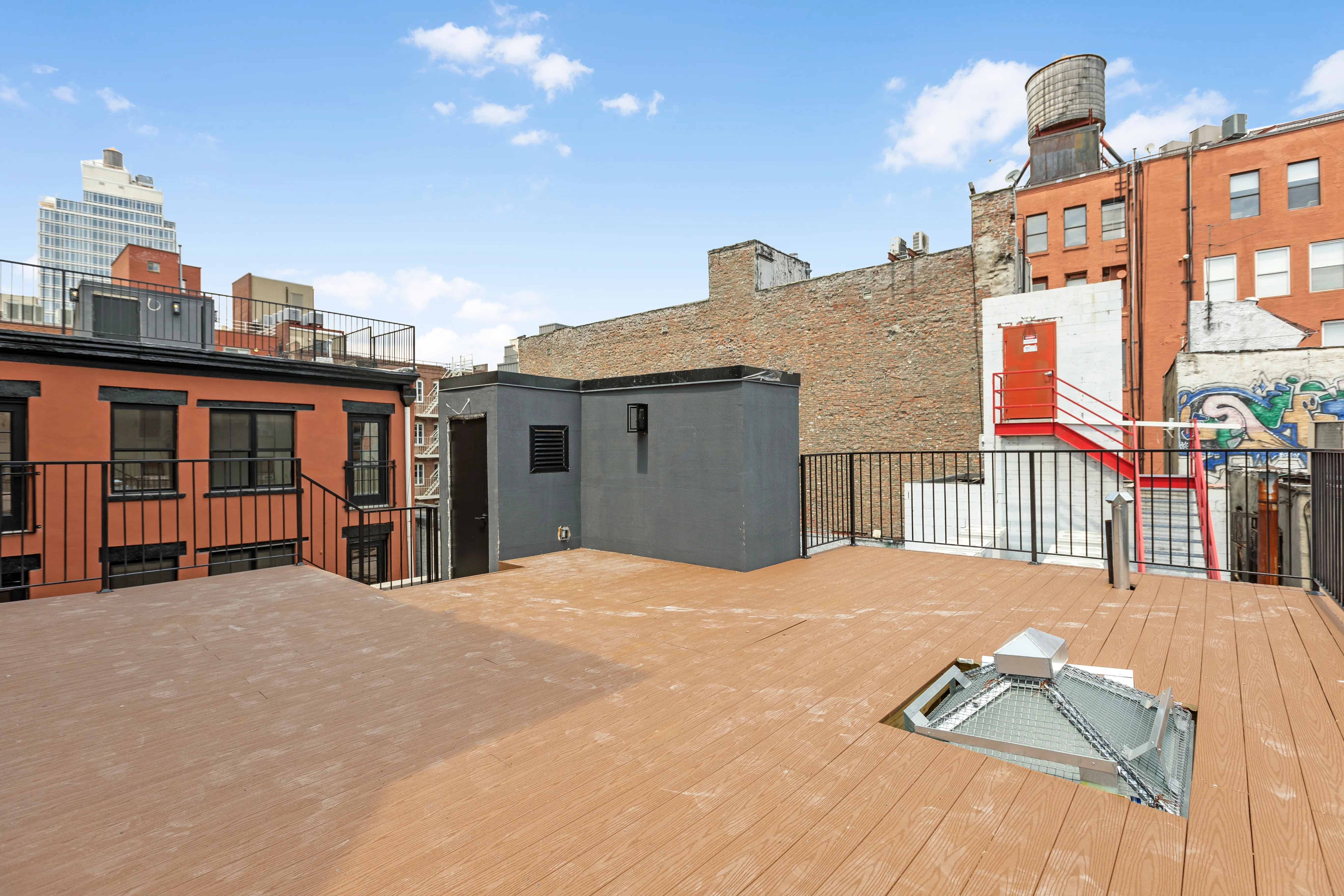 140 Mulberry Street #3A in Little Italy, Manhattan | StreetEasy
