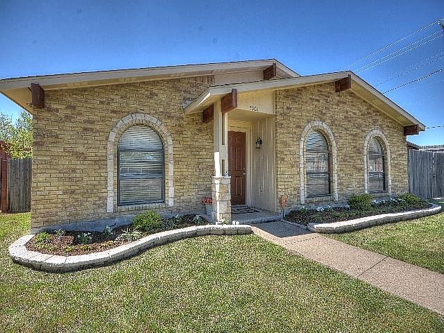 5501 Kerry Ln, Garland, TX 75043 | Zillow