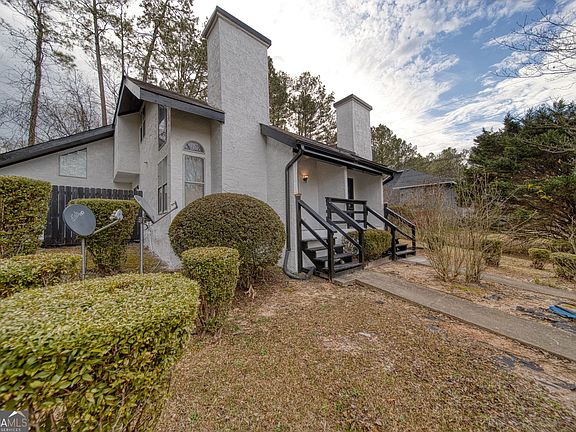 8518 Pineland Dr, Jonesboro, GA 30238 | MLS #10385731 | Zillow