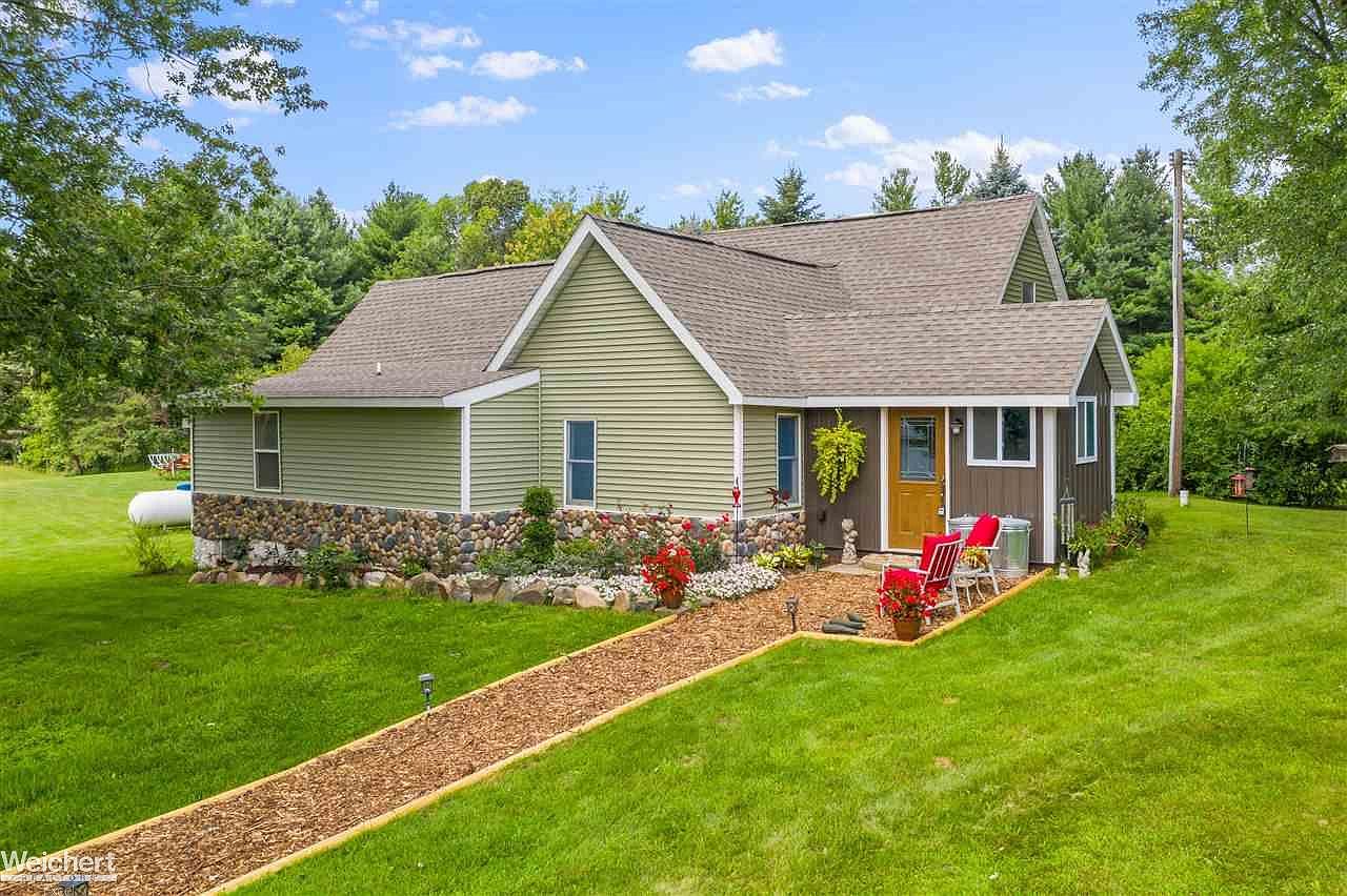 4453 Jones Rd, North Branch, MI 48461 | Zillow