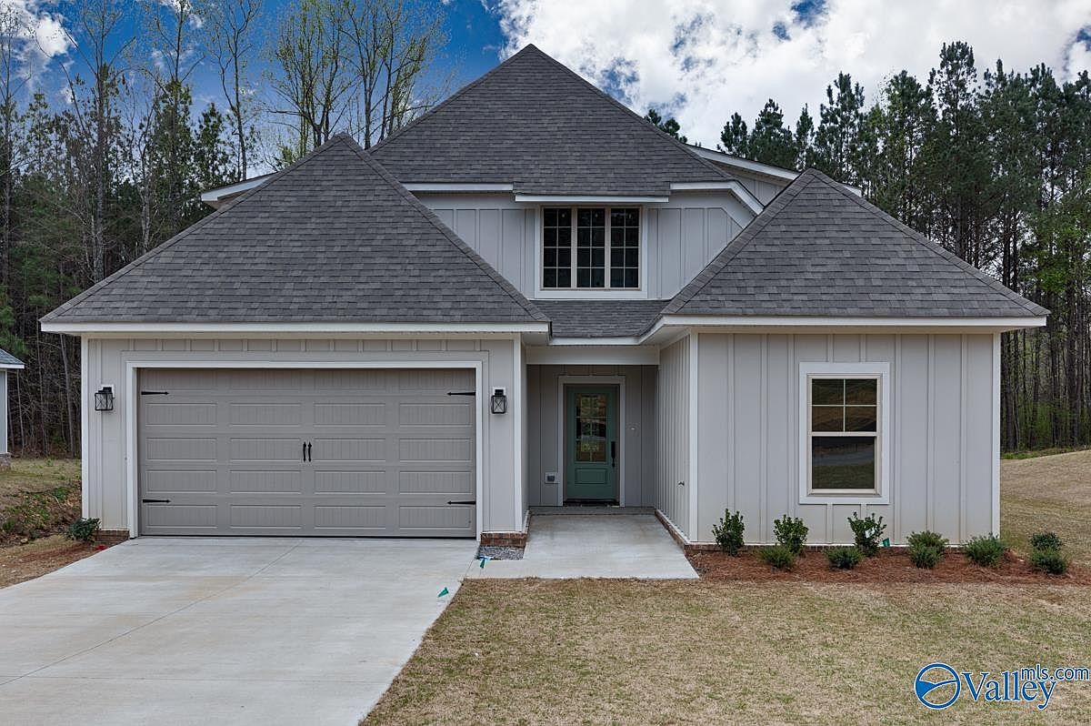 2704 Cherokee Ridge Dr, Union Grove, AL 35175 | Zillow