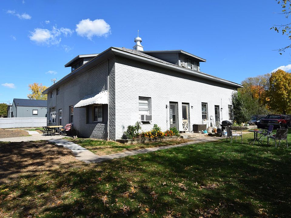 11279 River Rd NE APT 3, Hanover, MN 55341 | Zillow