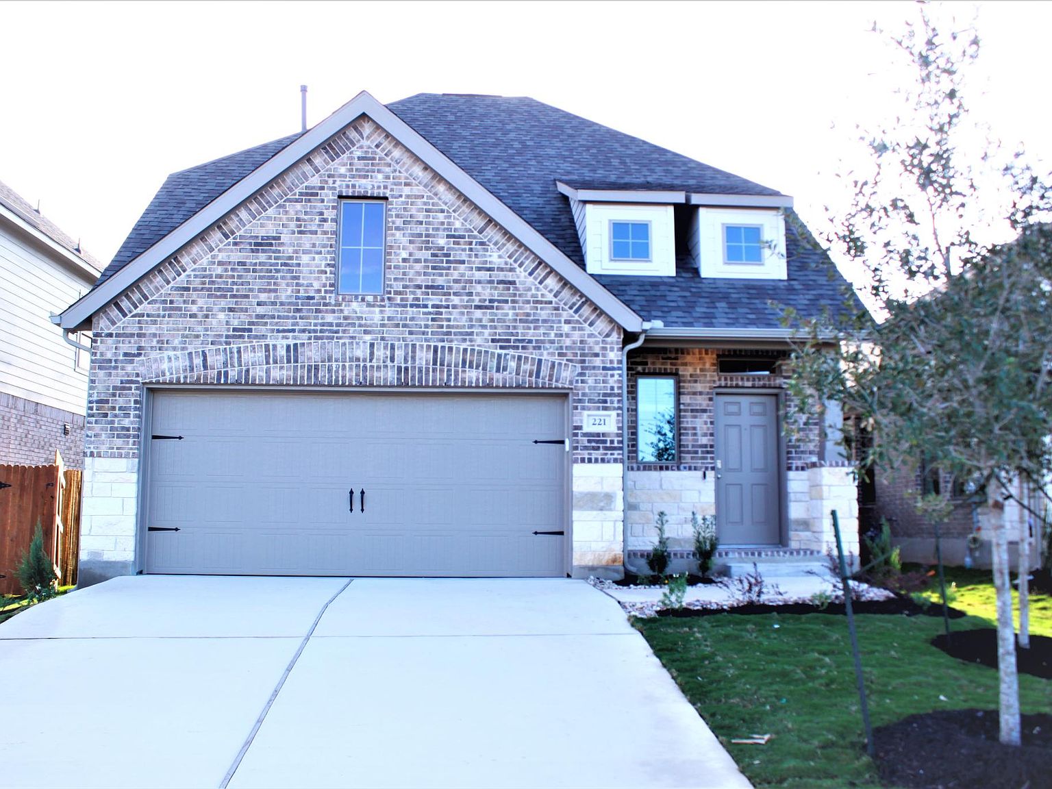 221 Rangel Dr, Liberty Hill, TX 78642 | Zillow