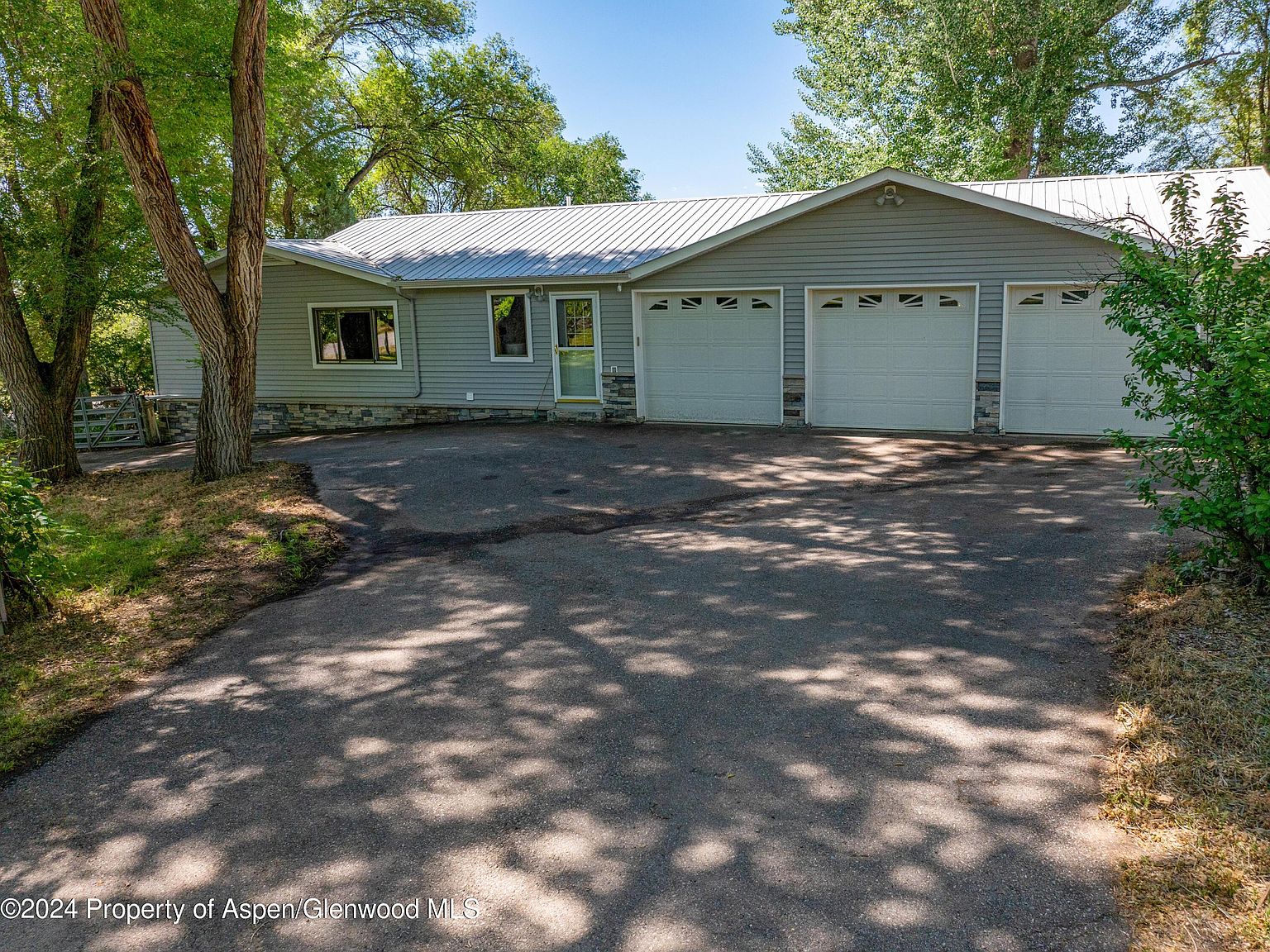 1823 County Road 237, Silt, CO 81652 | Zillow