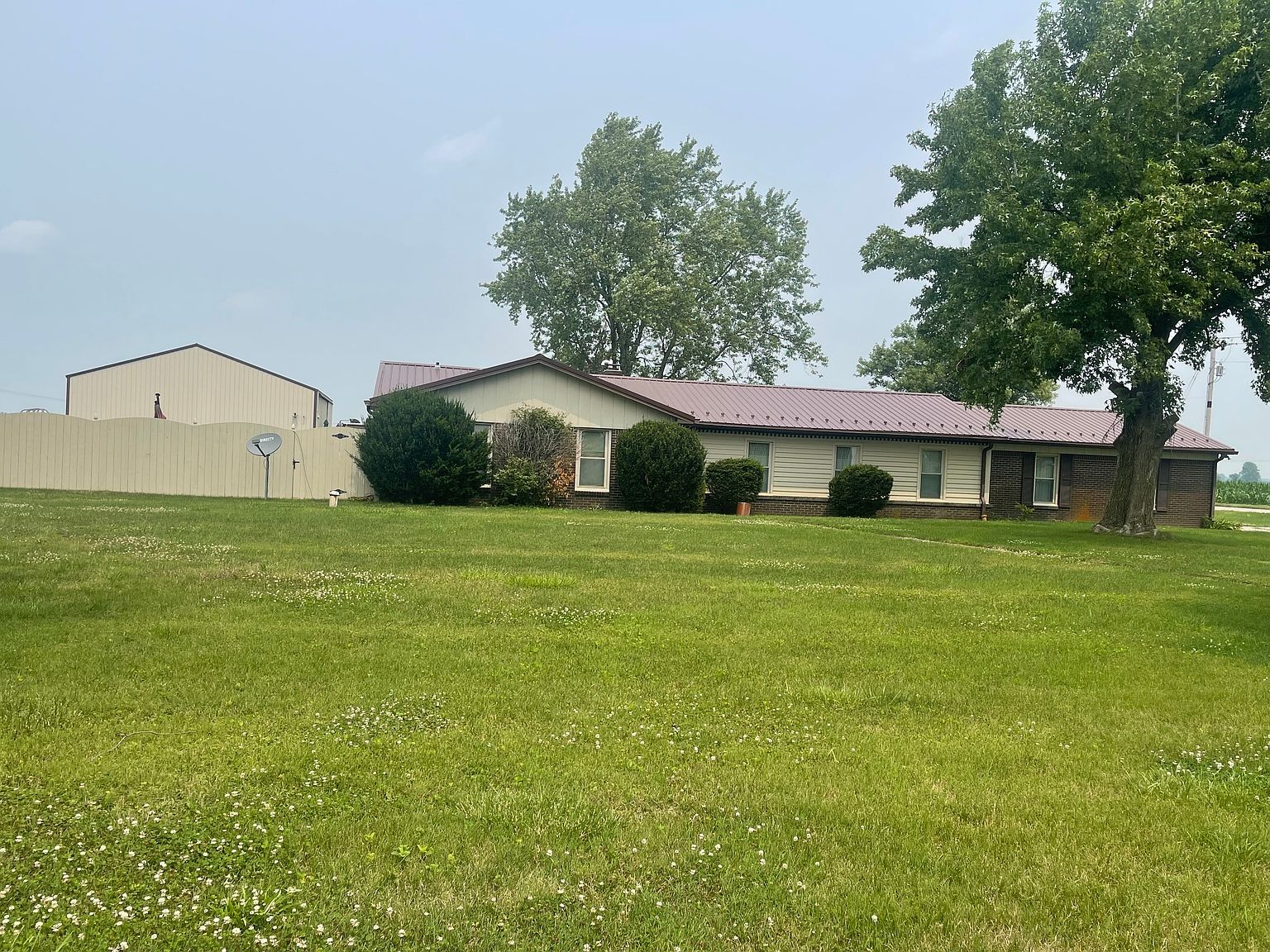 3046 W 1050 N, Fountaintown, IN 46130 | Zillow