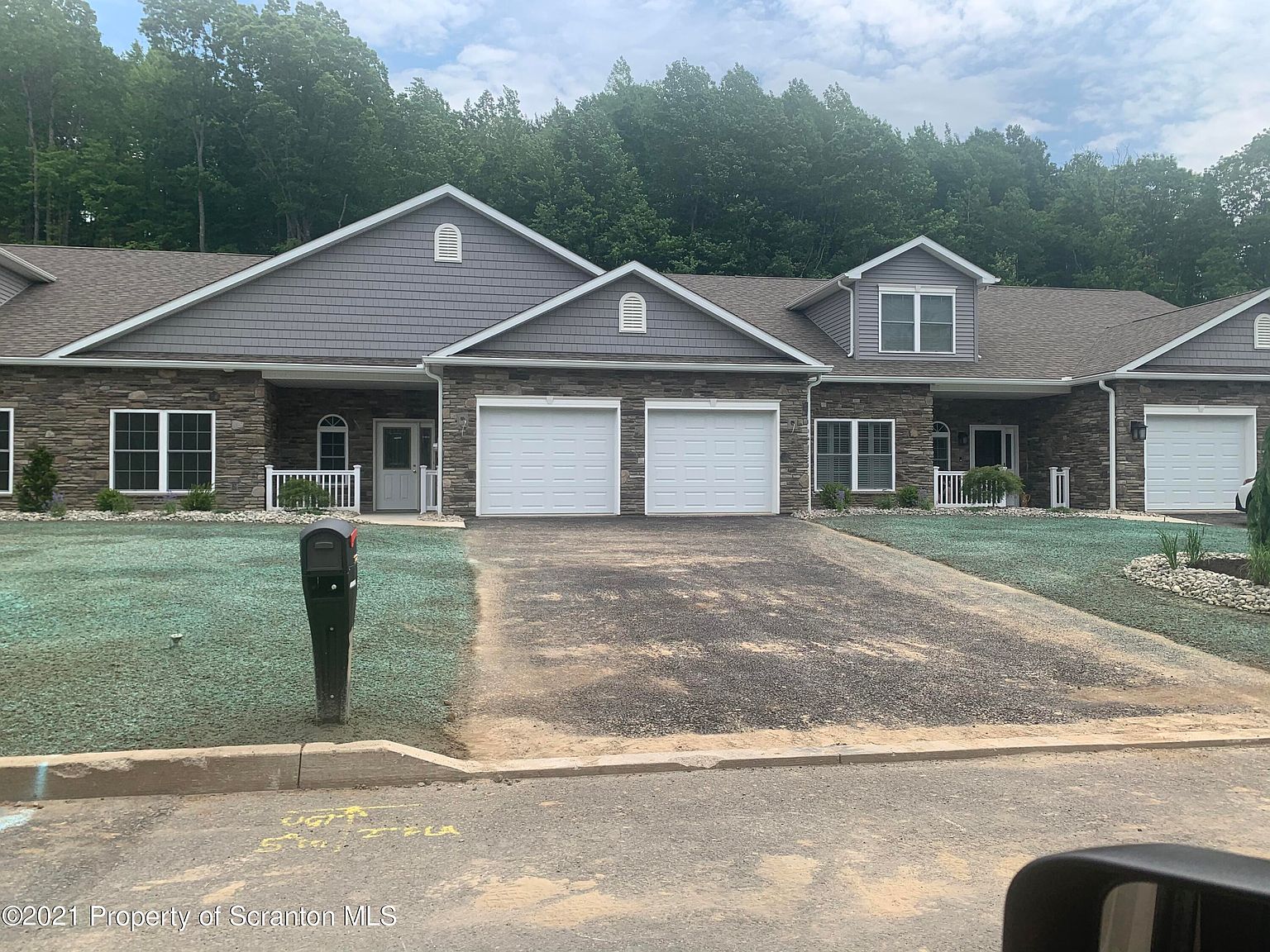 122 Forest Dr, Eynon, PA 18403 | Zillow