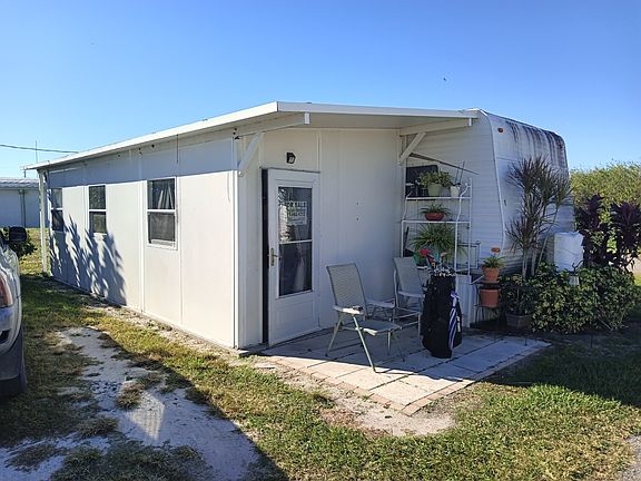 9751 W Okeechobee Rd