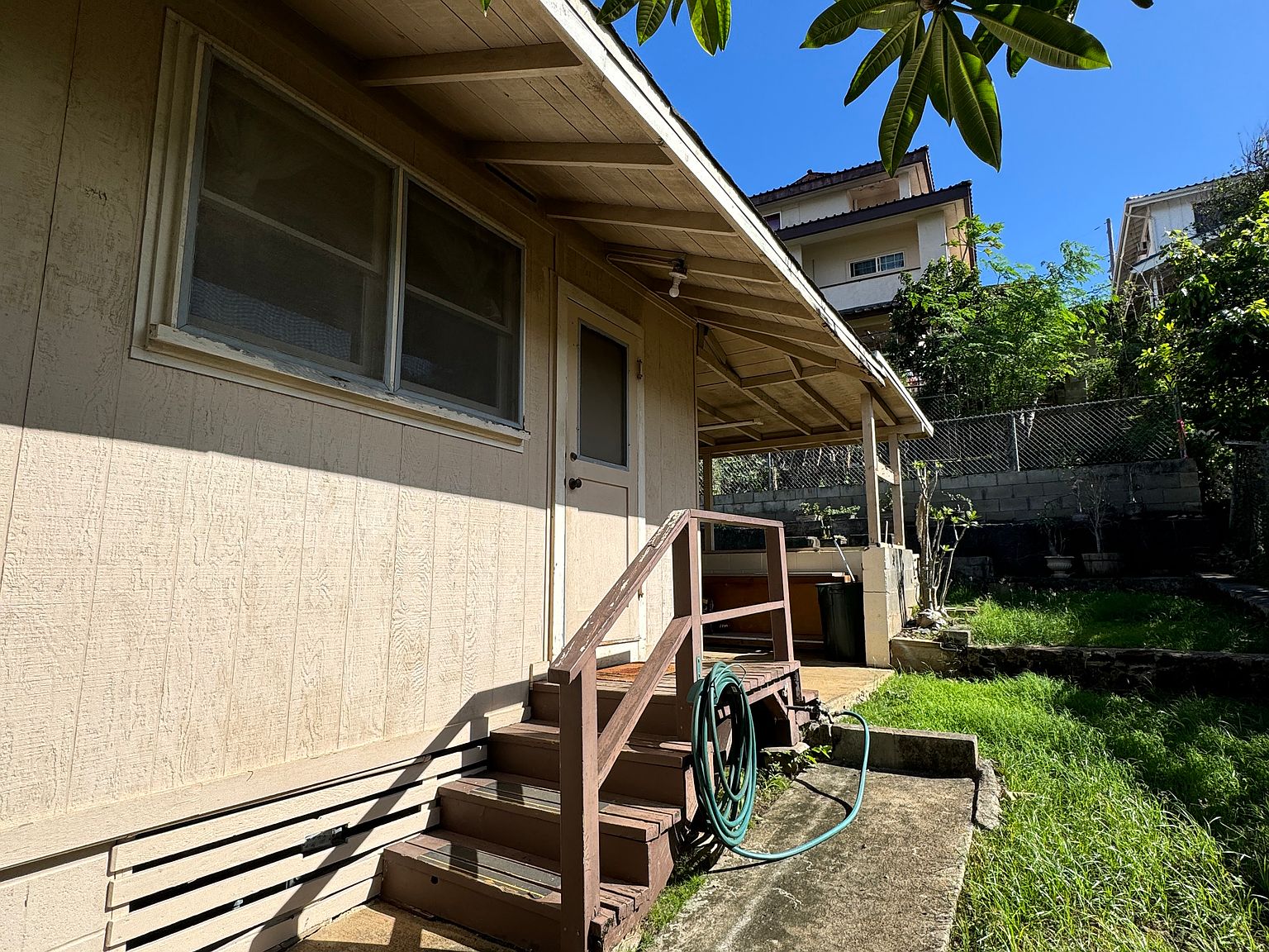 1963 Naio St #2, Honolulu, HI 96817 | Zillow