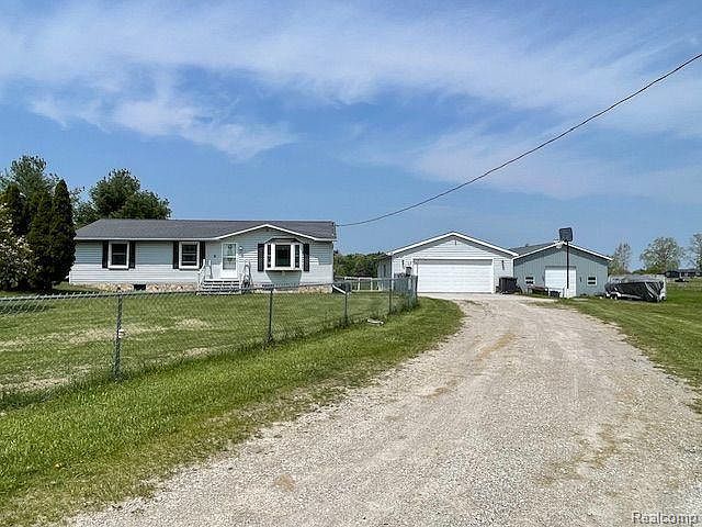 6178 Hyslop Rd, Saint Clair, MI 48079 | Zillow