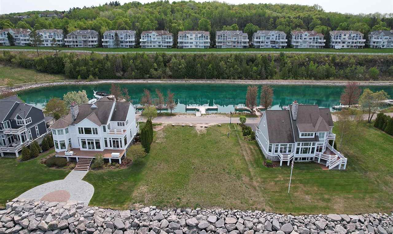 3220 Village Harbor Dr, Petoskey, MI 49770 | MLS #470768 | Zillow