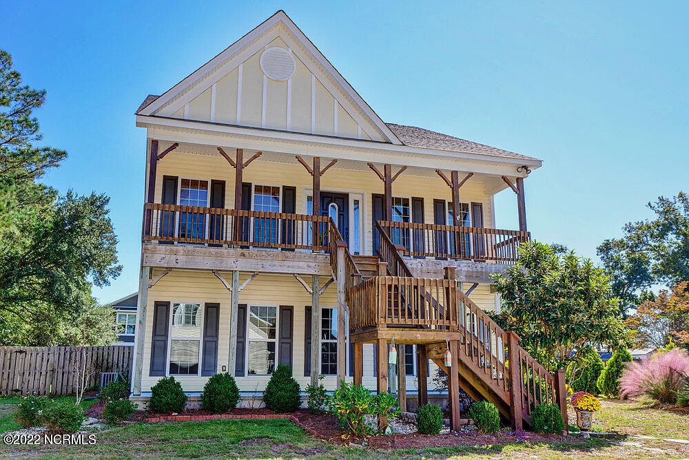 1103 Avila Ave, Hampstead, NC 28443 | Zillow