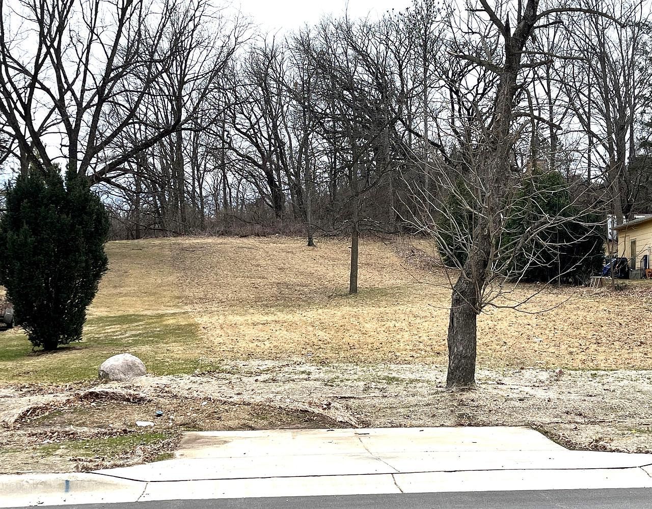 Lt2 MAIN STREET, Genoa City, WI 53128 | MLS #1902491 | Zillow