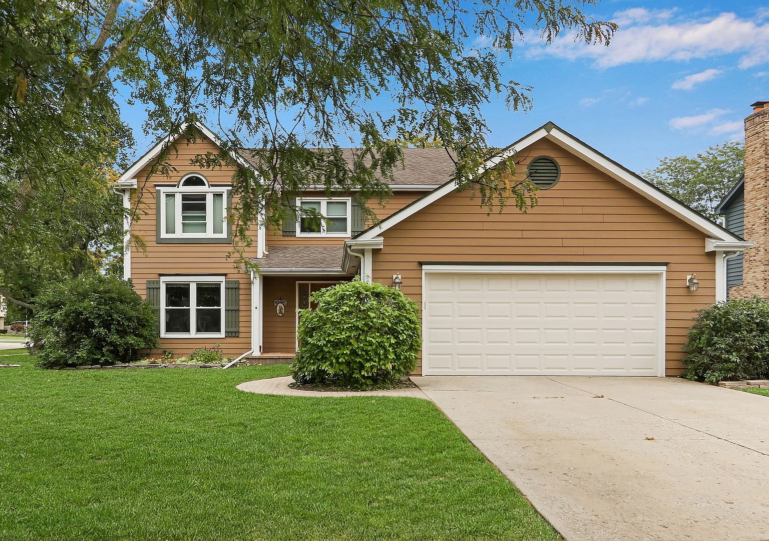475 W Trail Ct, Grayslake, IL 60030 | Zillow
