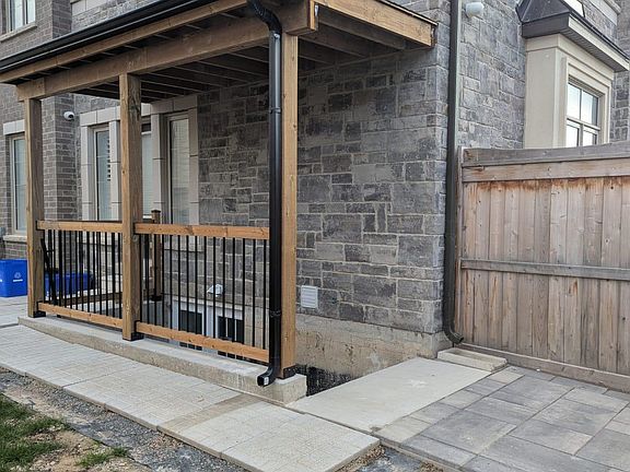 9 Cranley Rd #BASEMENT, East Gwillimbury, ON L9N 0T7 | Zillow