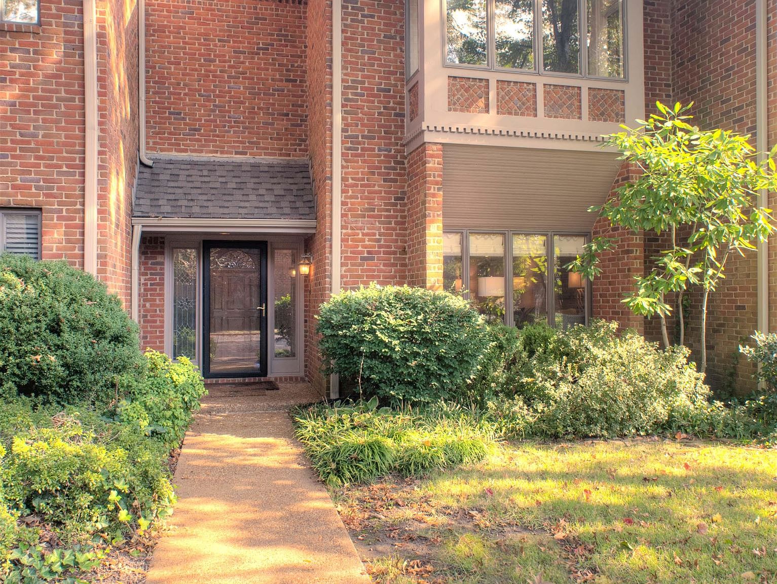 484 E Racquet Club Pl, Memphis, TN 38117 | Zillow