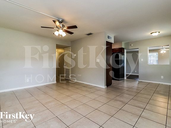 10929 N Edison Ave, Tampa, FL 33612 | Zillow