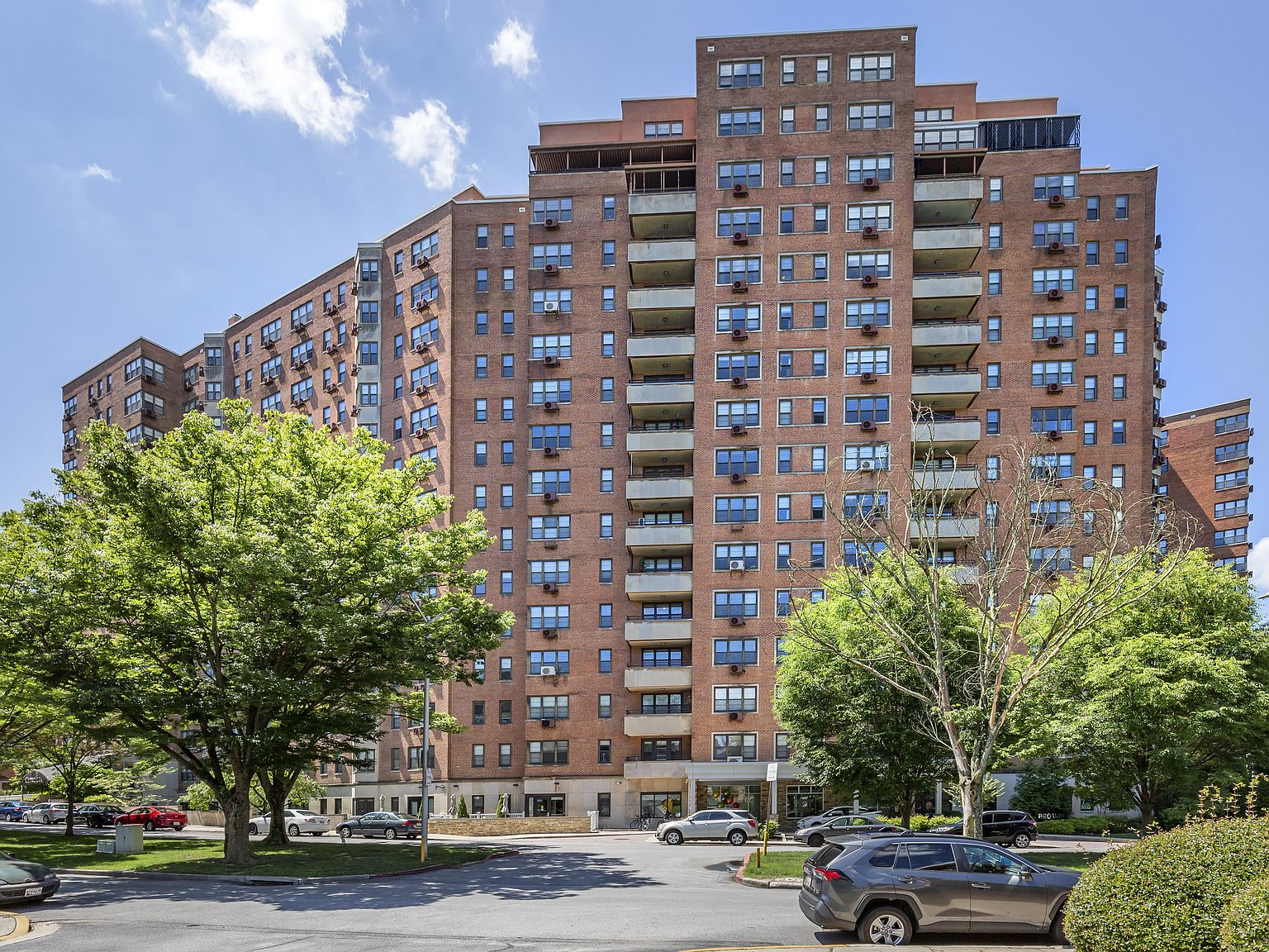 105 W 39th St #306, Baltimore, MD 21210 | Zillow