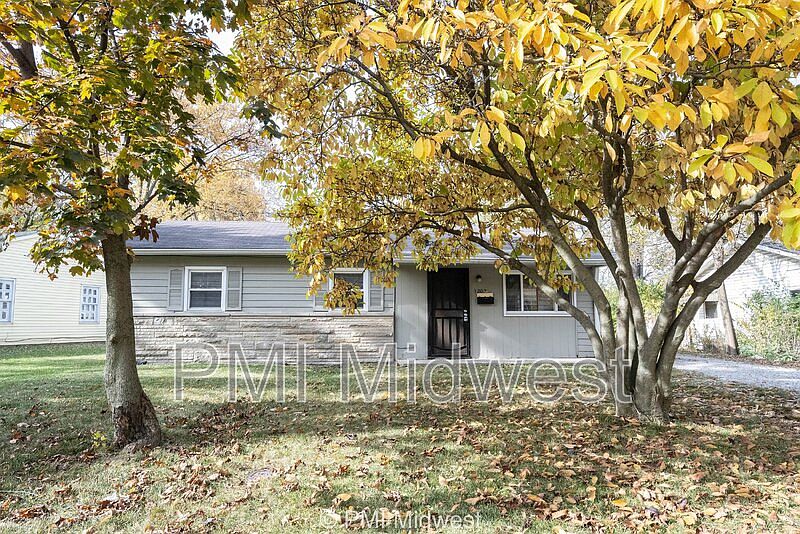 3202 Wellington Ave, Indianapolis, IN 46226 | Zillow