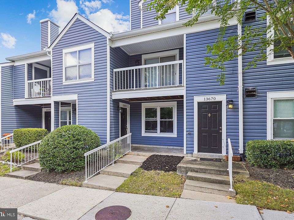 Ponds At Centrev Apartments - Clifton, VA | Zillow