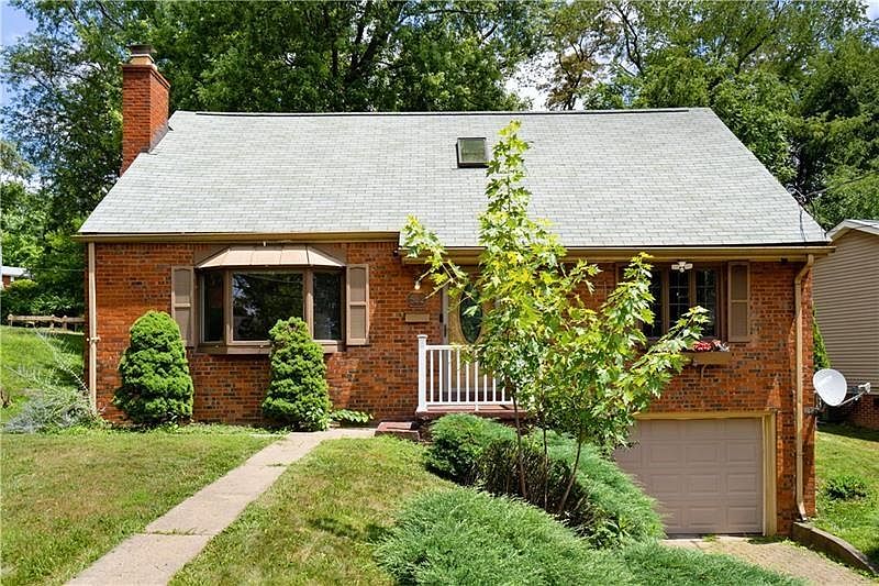 562 Foltz Dr, Verona, PA 15147 | Zillow