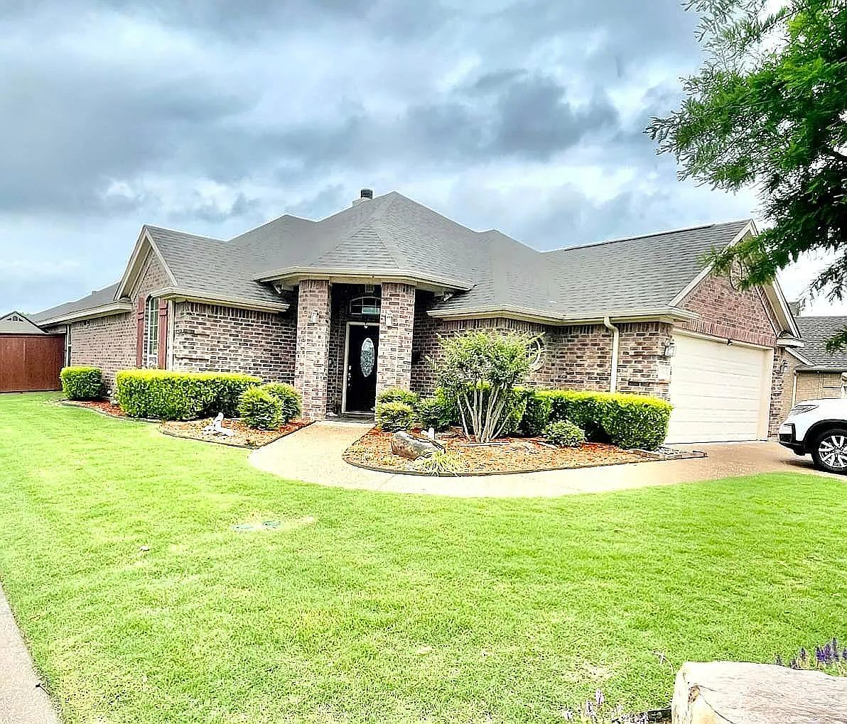 8364 Fall Crest Dr, Hurst, TX 76053 | Zillow