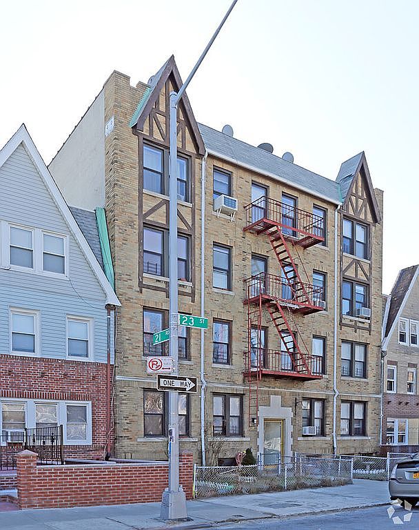 21-45 23rd St, Astoria, NY 11105 | Zillow