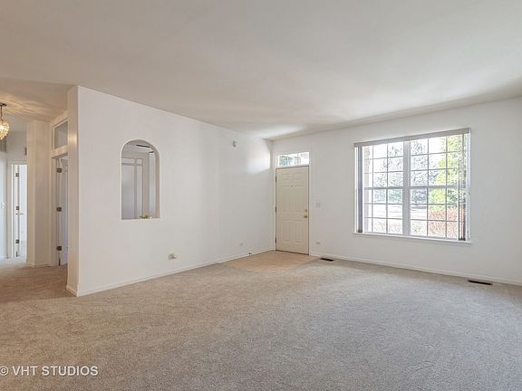 2265 Concord Dr #2265, Mchenry, IL 60050 | Zillow