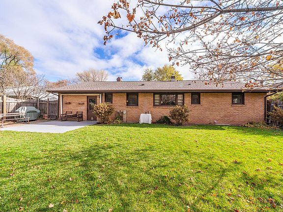 1735 Doemel St, Oshkosh, WI 54901 | MLS #50283829 | Zillow 1735 Doemel St, Oshkosh, WI 54901 | MLS #50283829 | Zillow