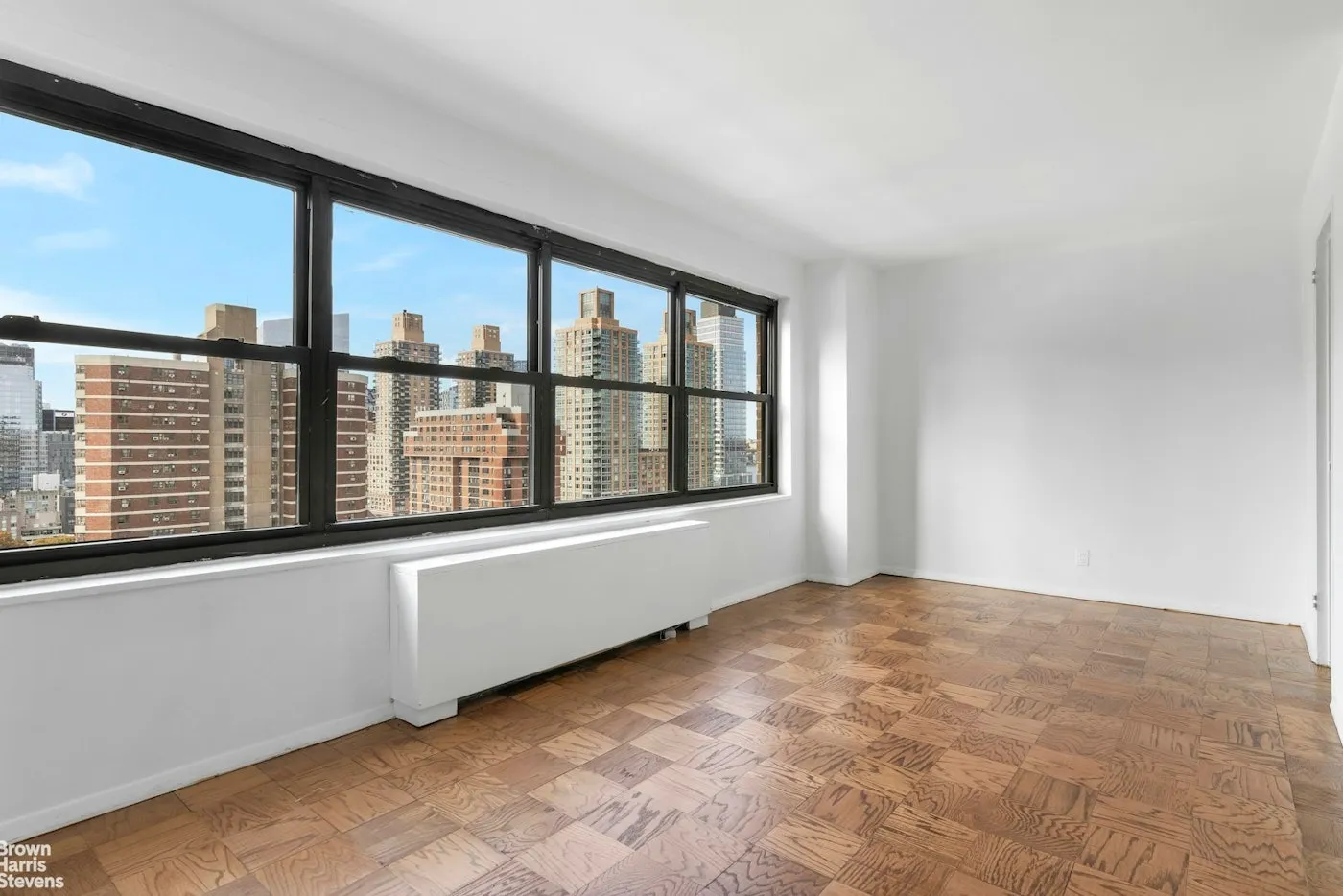 142 West End Avenue #23R in Lincoln Square, Manhattan | StreetEasy