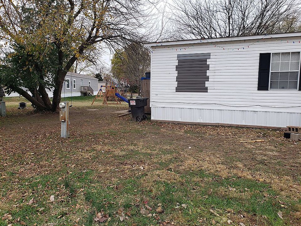 268 Holiday Mobile Home Park, Pontoon Beach, IL 62040 | Zillow