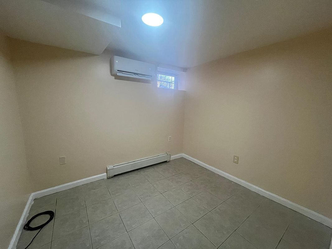 4212 Monticello Ave Floor Basement, Bronx, NY 10466 | Zillow